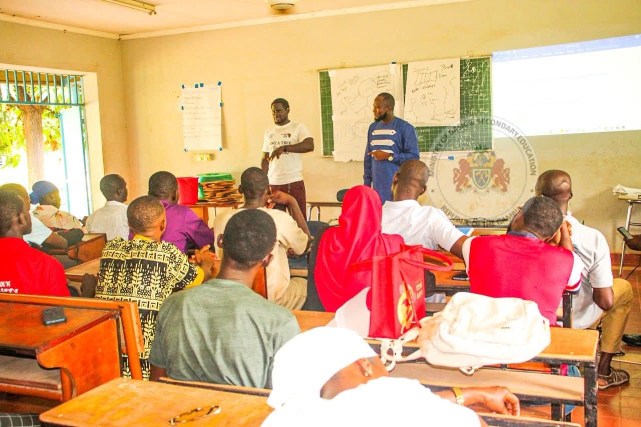 MoBSE trains 20 new Itinerant teachers to support inclusive education - The Point