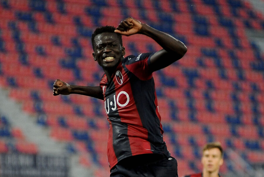 Bologna signs Barrow on permanent deal - The Point